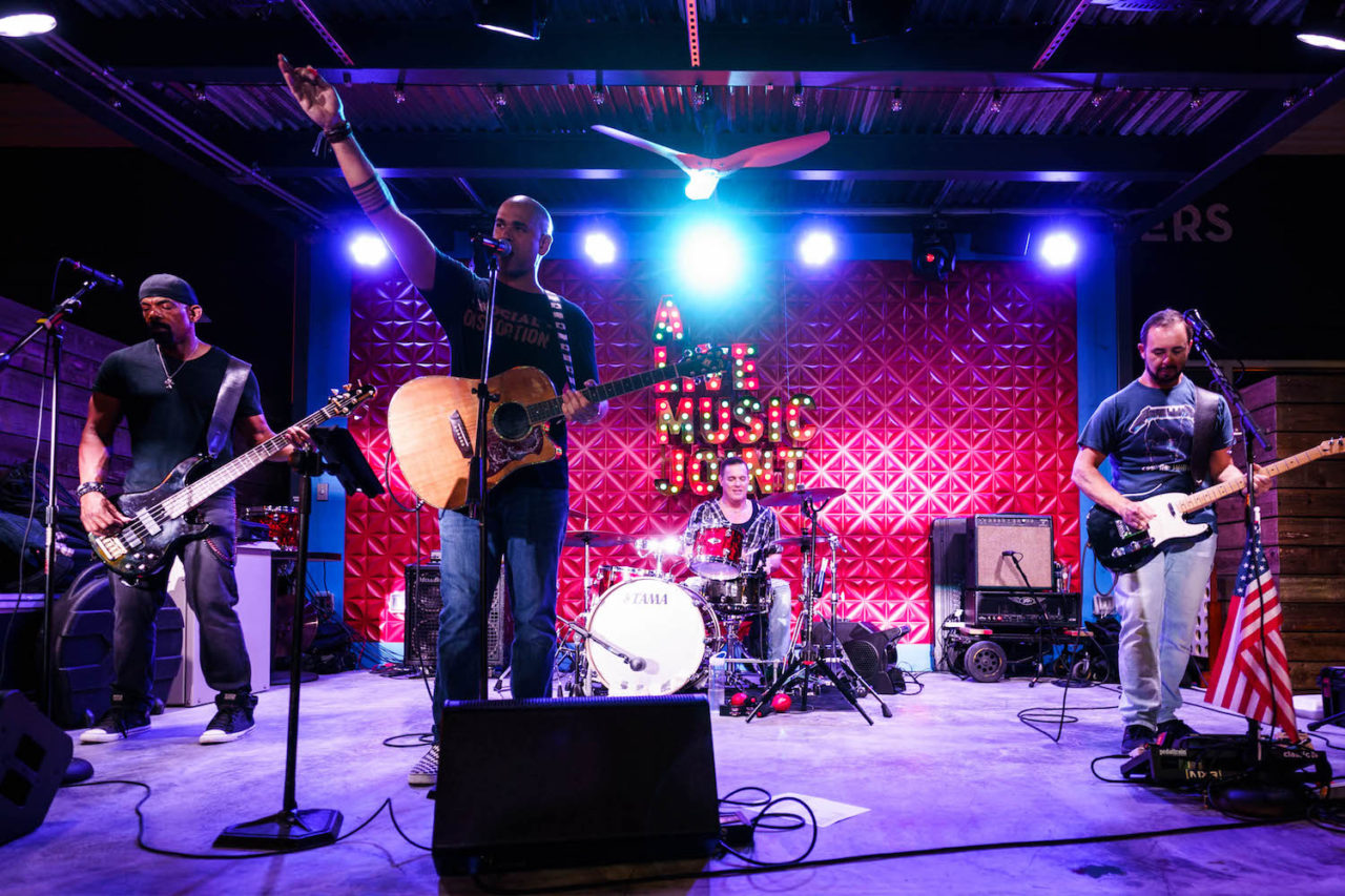 Custom Video and Sound Systems for Restaurants and Bars | SPL